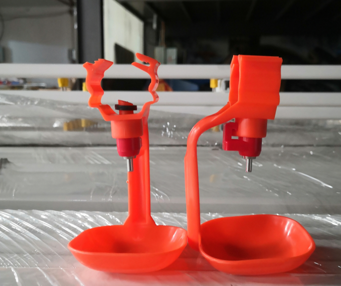 Stainless IPX4 Poultry Raising Equipment Chicken Drinking Line